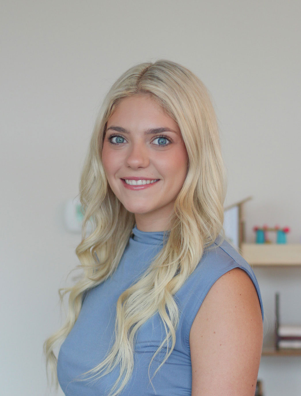 Alyssa Roberts, LSCSW - Lebeka Shin